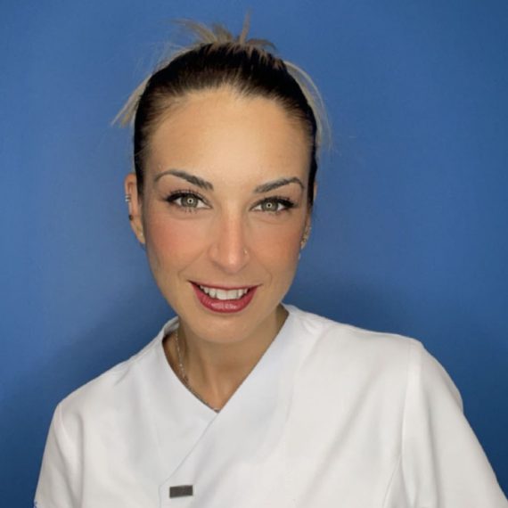 Cèlia Martínez Moreno - Canons Clinic | Surgery and Aesthetic Medicine ...