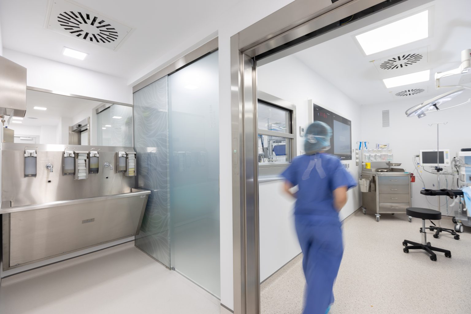 Cirugía Plástica y Estética Barcelona y Granollers | Cànons Clinics ...